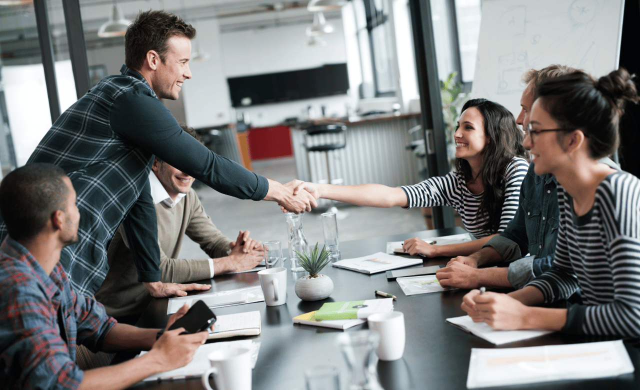 Induction Videos vs Traditional Onboarding Methods: Which is Better for ...